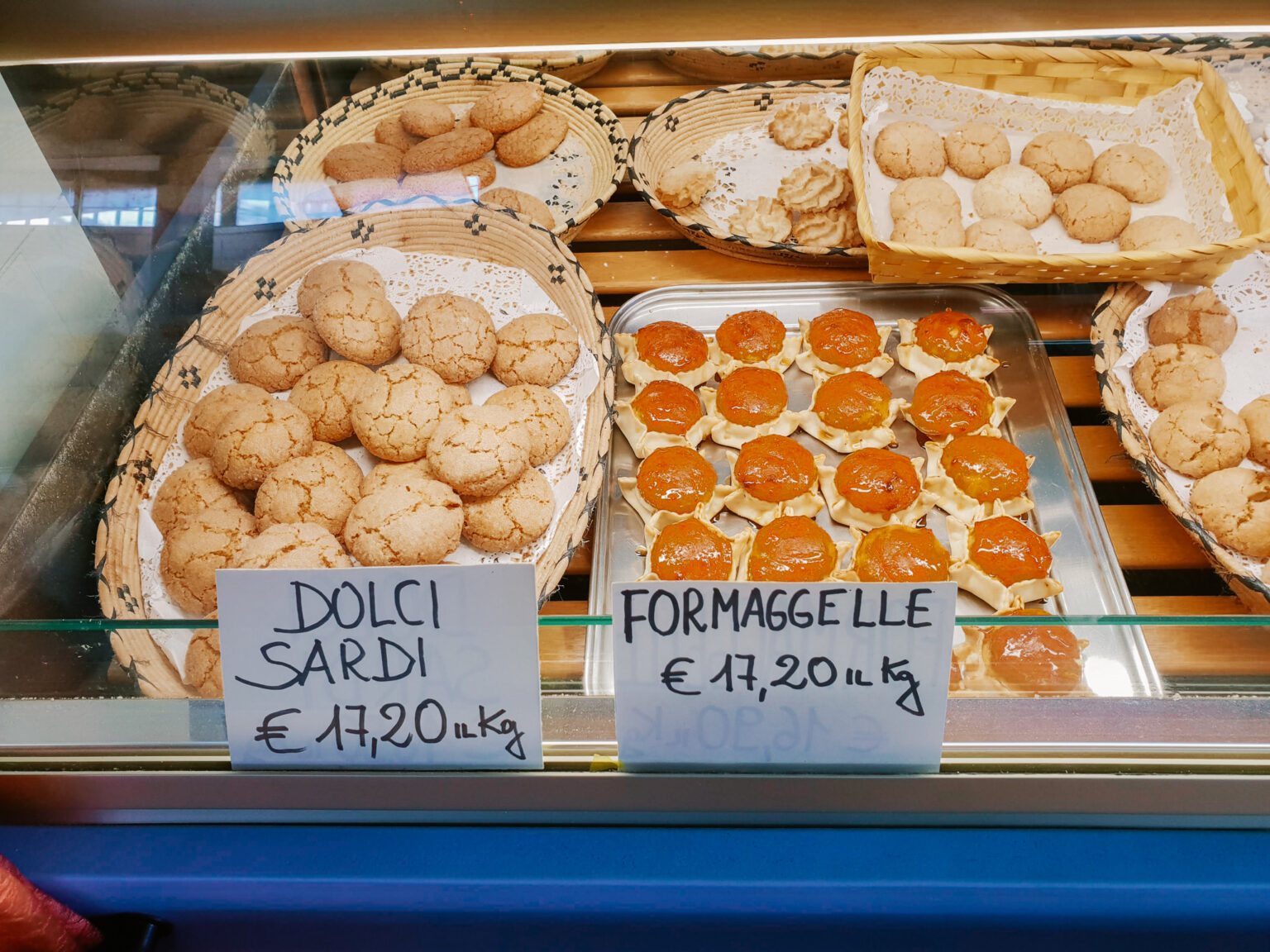 Sardinian Food Guide: 25 Things to Eat in Sardinia - Your Travel Flamingo